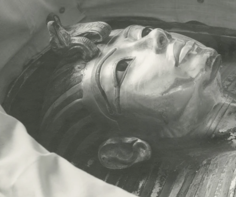 Tutankhamun archaeological records go online in new searchable archive ...